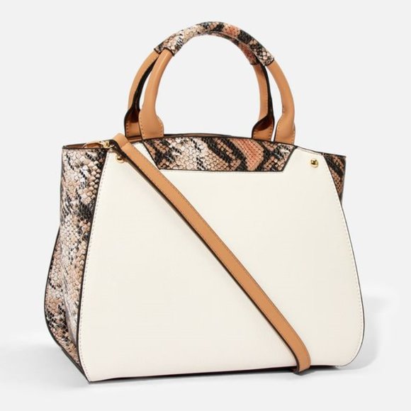 JustFab | Bags | Justfab Circle Hardware Satchel | Poshmark